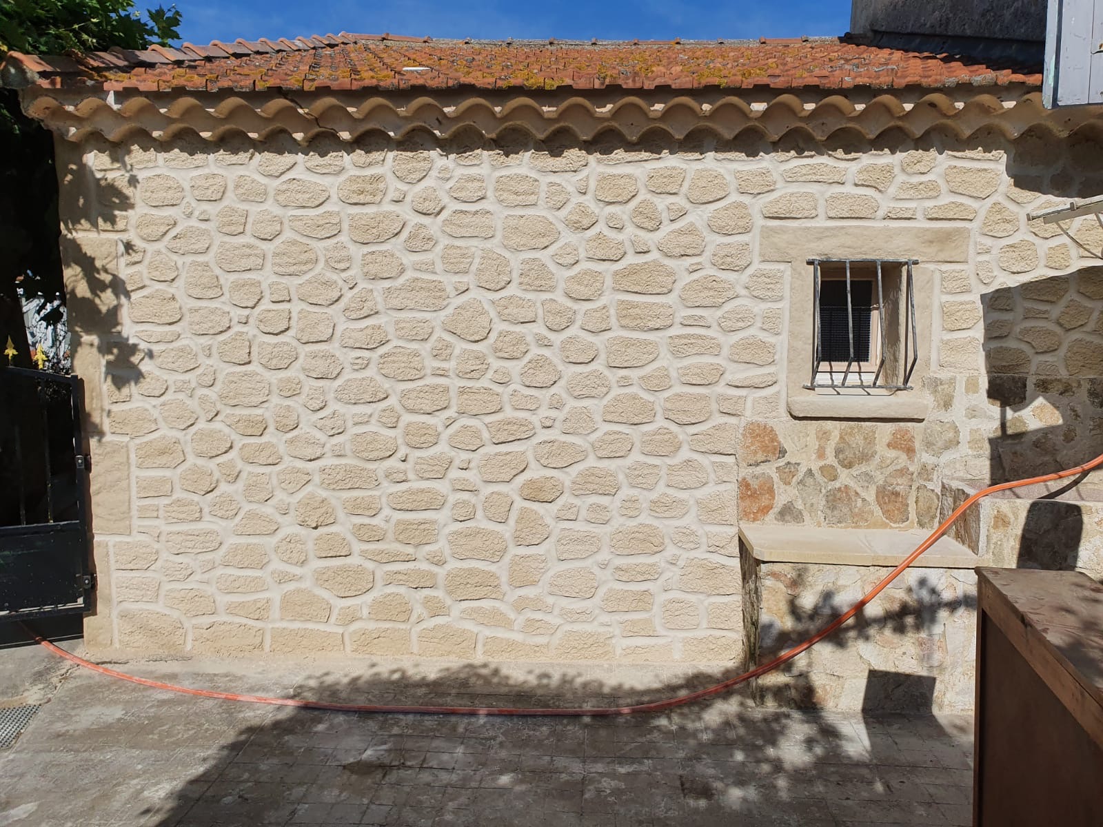 OJB Façades | Finition enduit Effet Pierre | Bouches-du-rhône